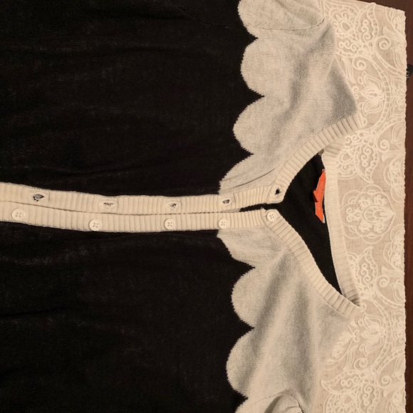 Modcloth | Sweaters | Modcloth Scalloped Cardigan | Poshmark